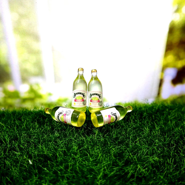 Miniature Bottle J – Handilane