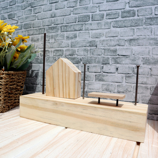 Hut Scenery Block Natural Wood Base B – Handilane